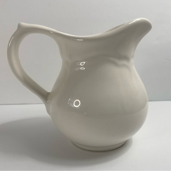 Pfalzgraff | Dining | Pfaltzgraff White Gazebo Cream Pitcher Creamer Usa Granny Core Beach ...